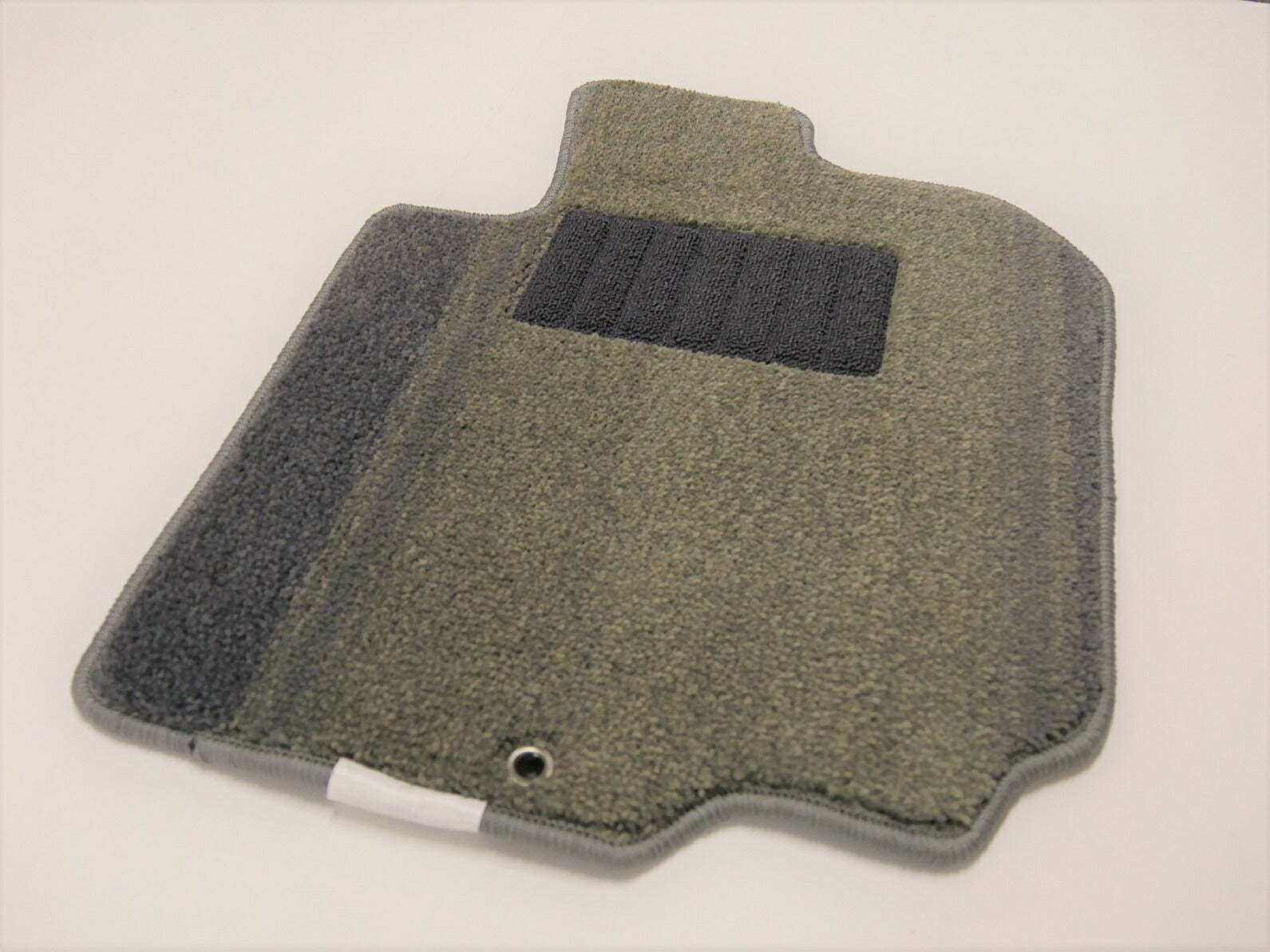 トヨタ パッソ M700系 フロアマット（前部・後部座席分6枚物）【グレー／ラインストーン】 車種別設計 カーマット 車 フロアカーペット ...